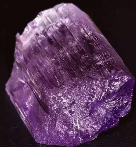 spodumene identification